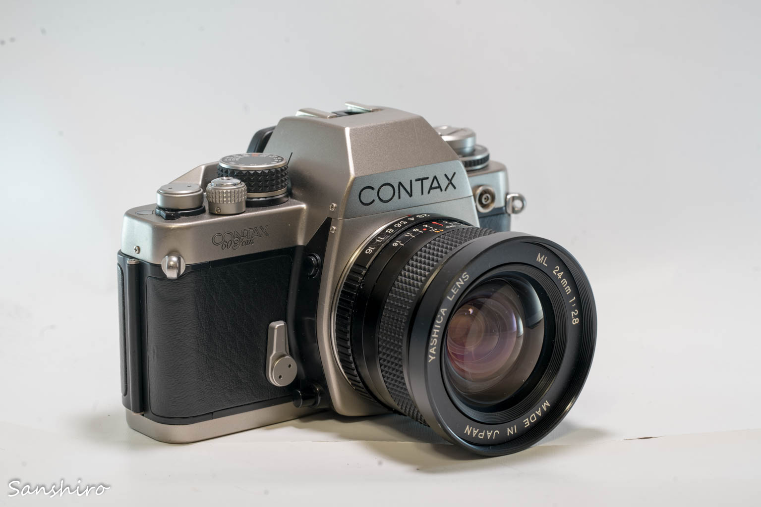 CONTAX S2