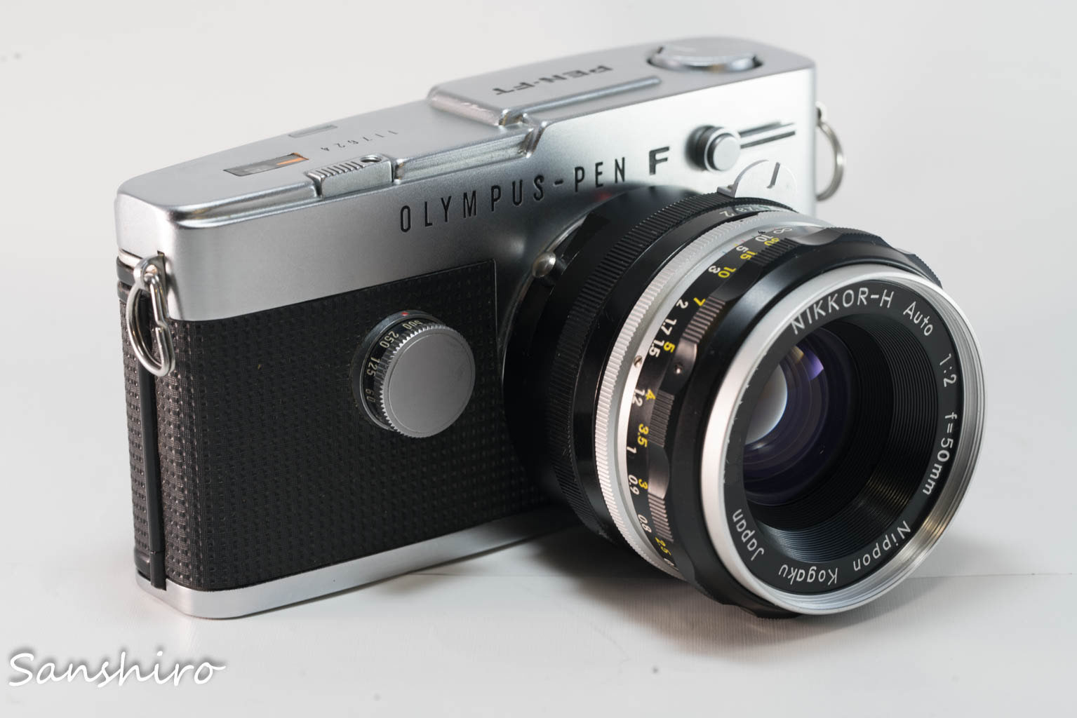 OLYMPUS PEN-FT BlackOLYMPUS PEN-FT Black② -マウントアダプターで拡がるPEN Fの世界-
